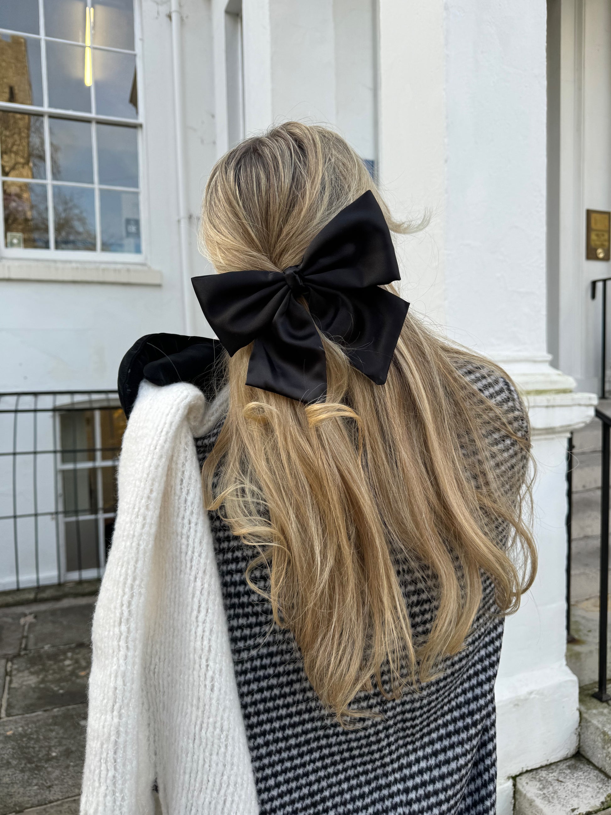 Timeless Beauty | ReverieHair Hair Accessories | Best Hair Bows ...