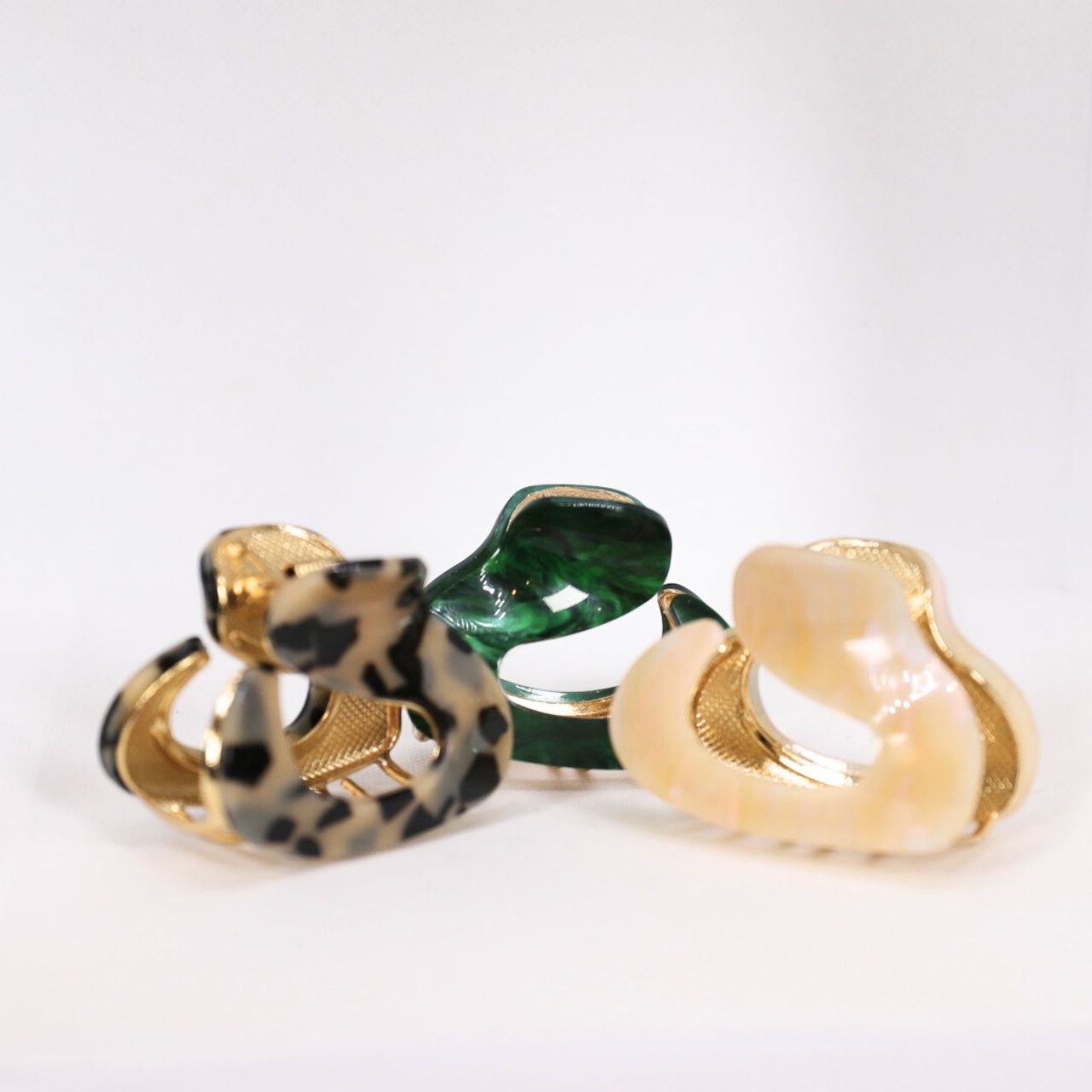 Vogue Vibes | ReverieHair Hair Accessories | Timeless Hair Clips ...